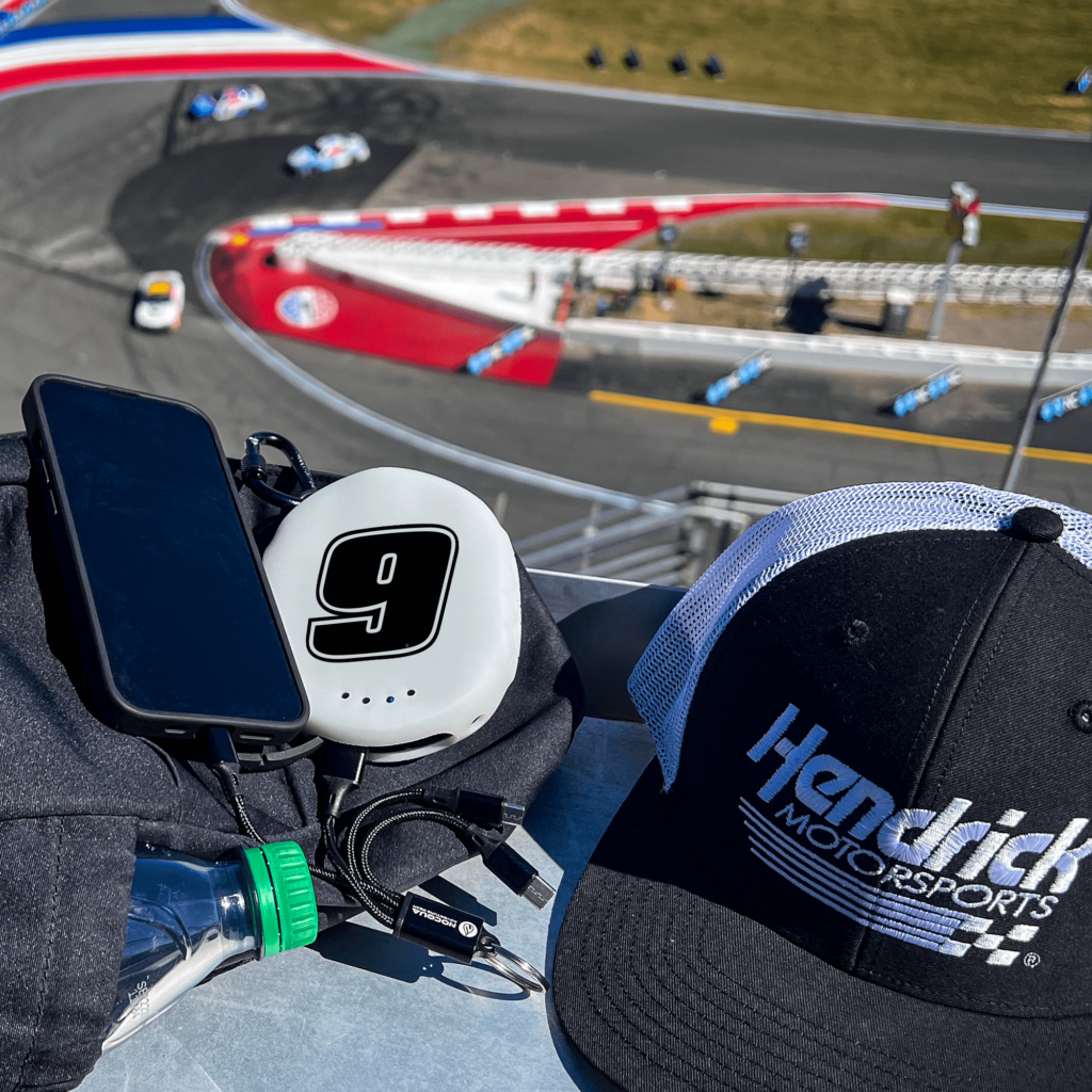 Hendrick Motorsports Powerbank Bundle - NOCQUA